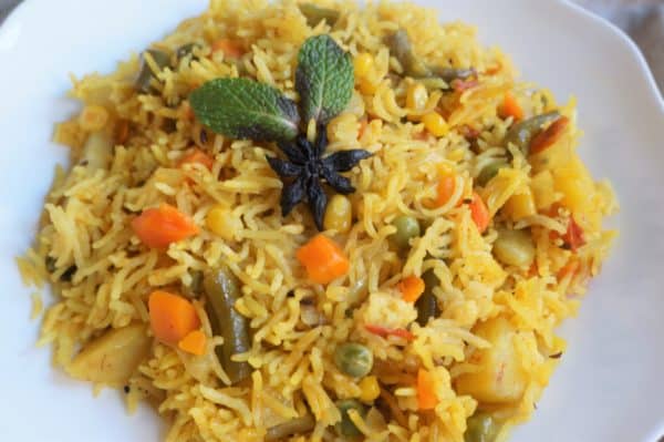 Vegetable Rice Pulao / Pilaf - Instant Pot Pressure Cooker - Piping Pot ...