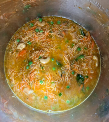 Vermicelli / Semiya Upma - Piping Pot Curry