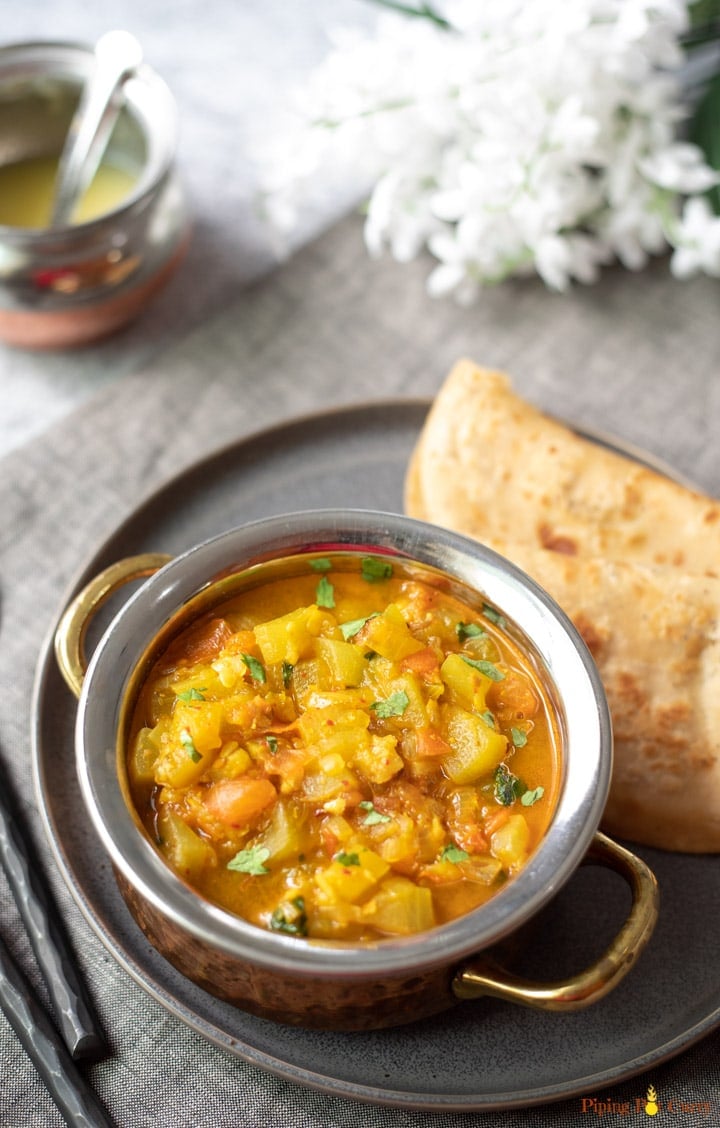 Lauki / Bottle Gourd Curry - Instant Pot Pressure Cooker - Piping Pot Curry