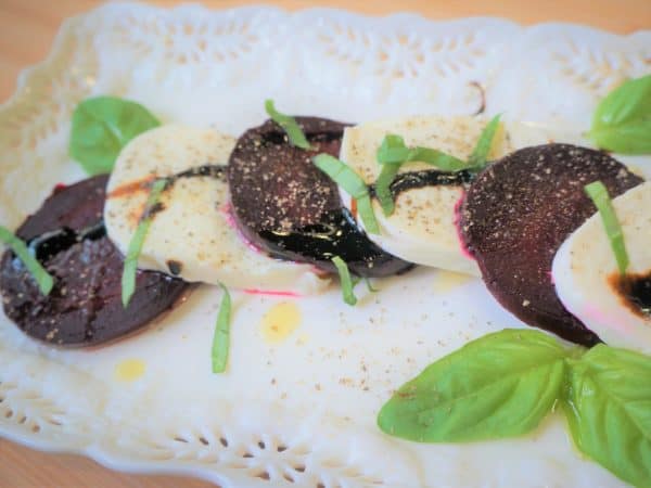 Beet & Mozzarella Salad (with Pressure Cooker Beets) - Piping Pot Curry