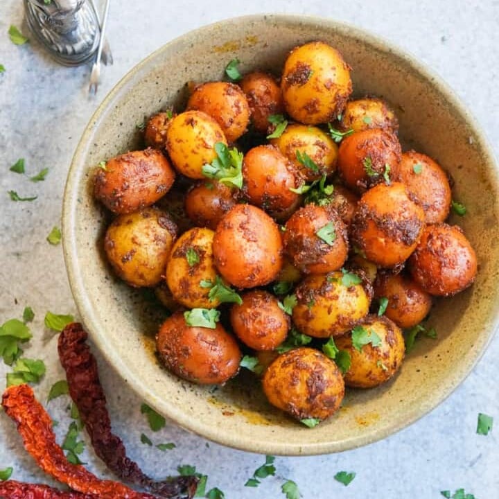 Easy Potato Masala (Batata bhaji) - Piping Pot Curry