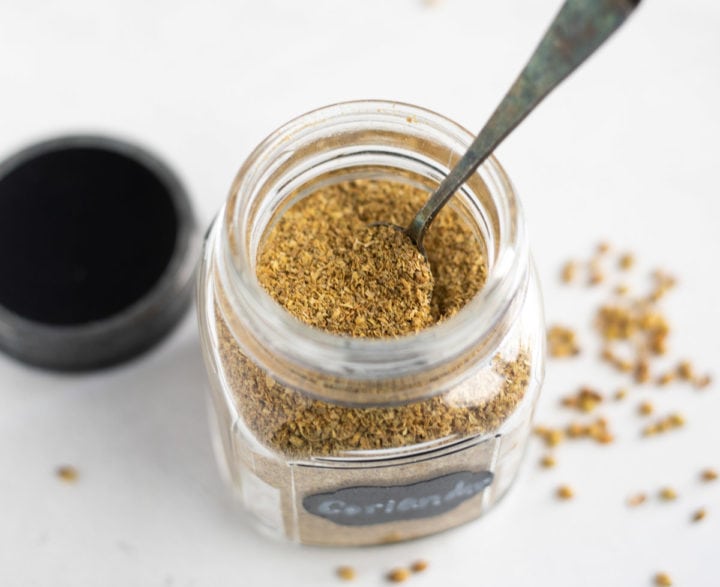 How to Make Coriander Powder | Dhaniya Powder - Piping Pot Curry