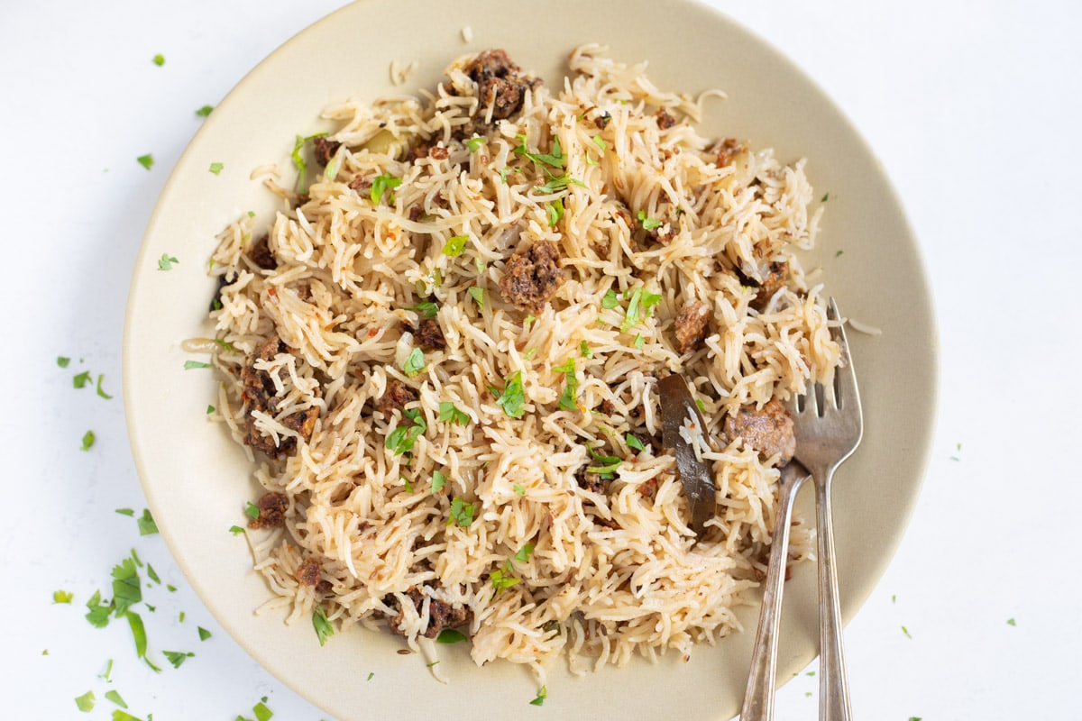 Wadi Chawal (Punjabi Wadi Rice) - Piping Pot Curry