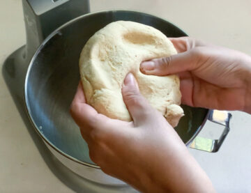 How to make Roti Dough using Stand Mixer? - Piping Pot Curry