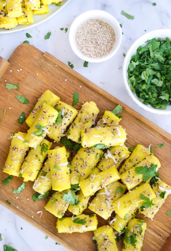 Best Gujarati Khandvi Recipe - Piping Pot Curry