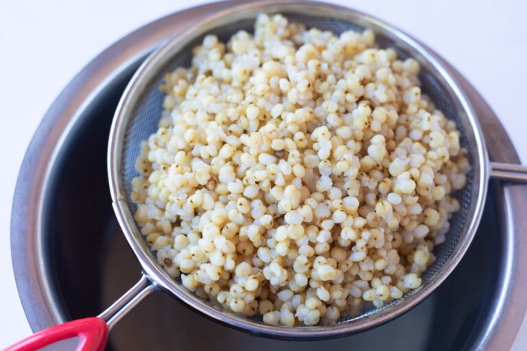 How to cook Sorghum? - Piping Pot Curry