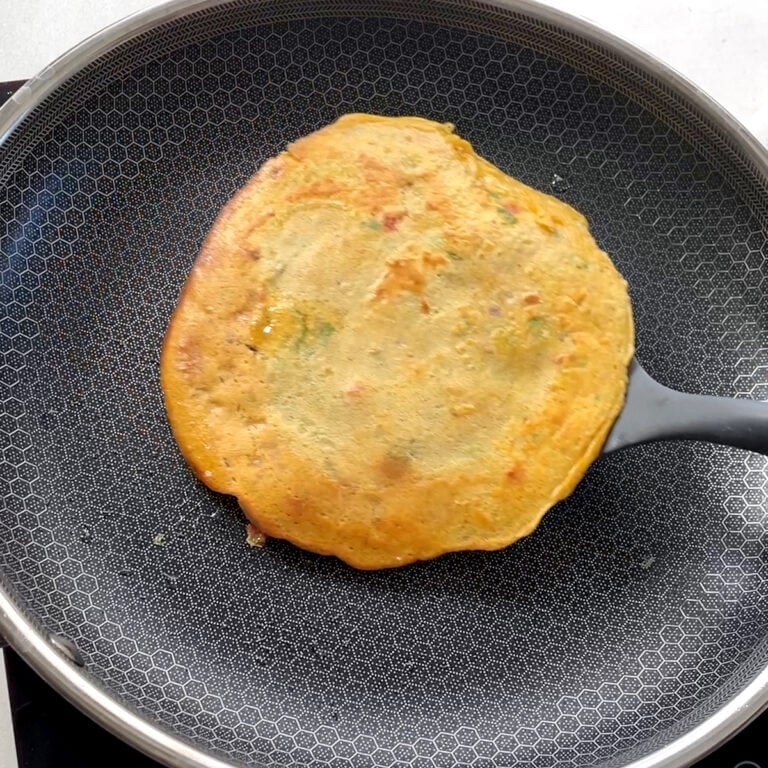 Besan Chilla (Savory Gram Flour Pancakes) - Piping Pot Curry