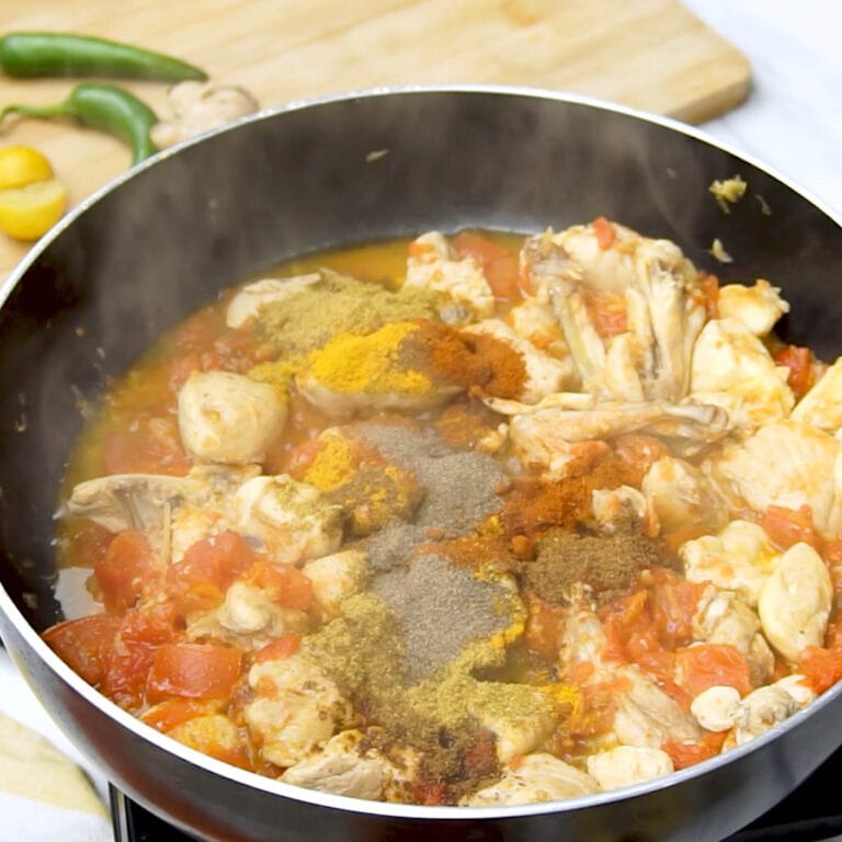 Chicken Karahi (Easy, Authentic Recipe) - Piping Pot Curry