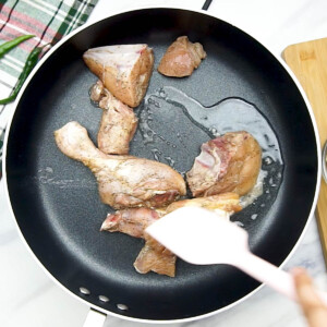 Chicken Kali Mirch - Piping Pot Curry