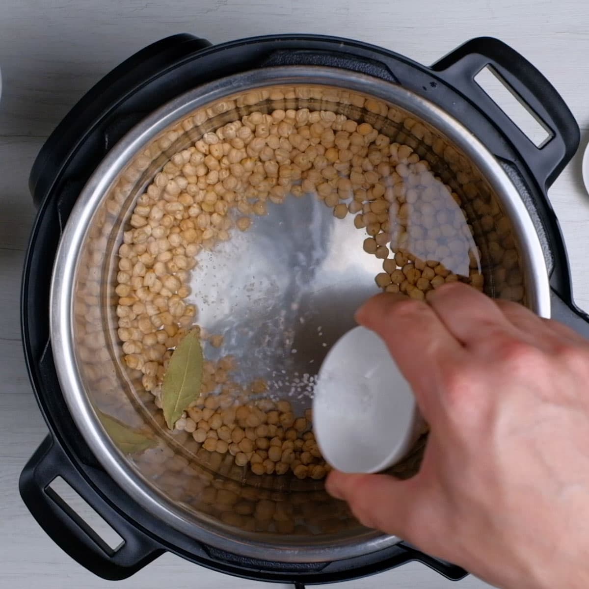 Instant Pot Hummus (Creamy, Smooth & Easy) - Piping Pot Curry