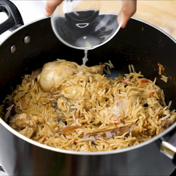 Chicken Pulao (Easy, One-Pot Recipe) - Piping Pot Curry