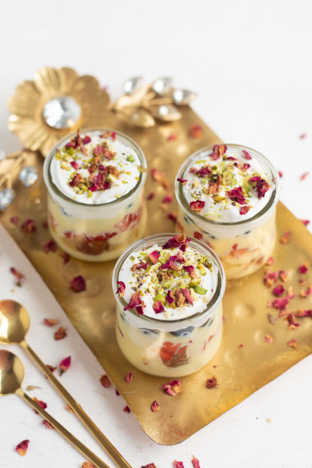 Mini Fruit Custard Trifle Cups - Piping Pot Curry