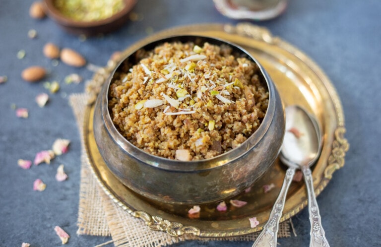 Easy One-pot Lapsi (Gujarati Fada Lapsi) - Piping Pot Curry