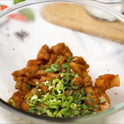 Crispy Chicken Pakora - Piping Pot Curry