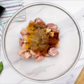 Crispy Chicken Pakora - Piping Pot Curry