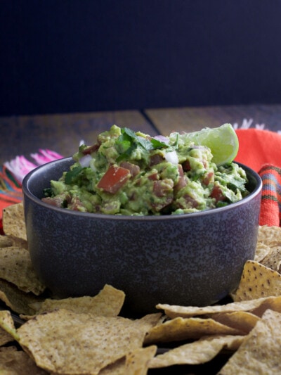 Spicy Chunky Guacamole - Piping Pot Curry