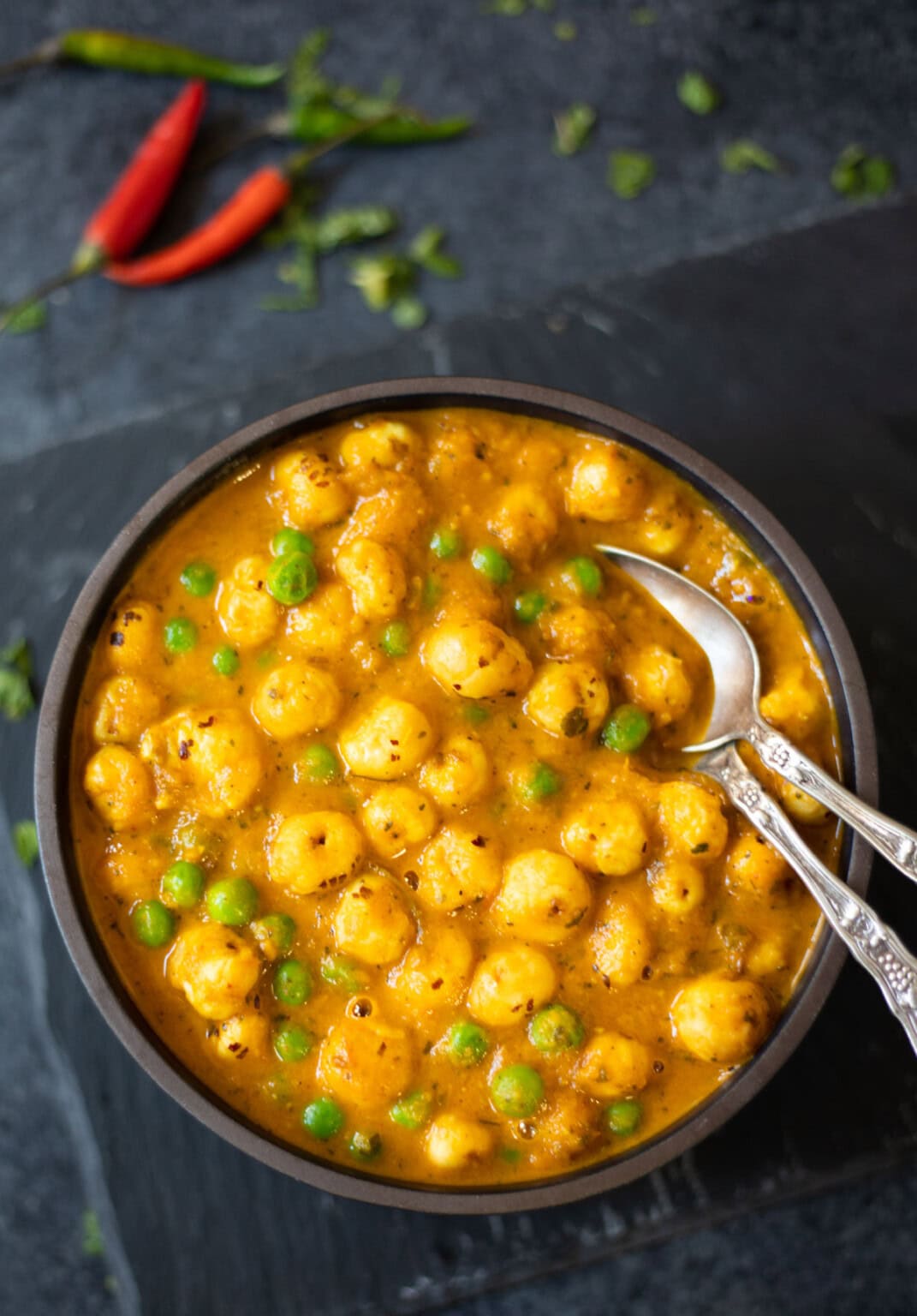 Matar Makhana Curry - Piping Pot Curry