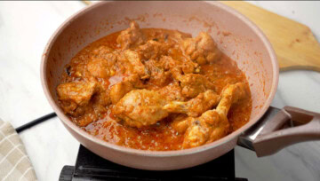 Chicken Bhuna - Piping Pot Curry