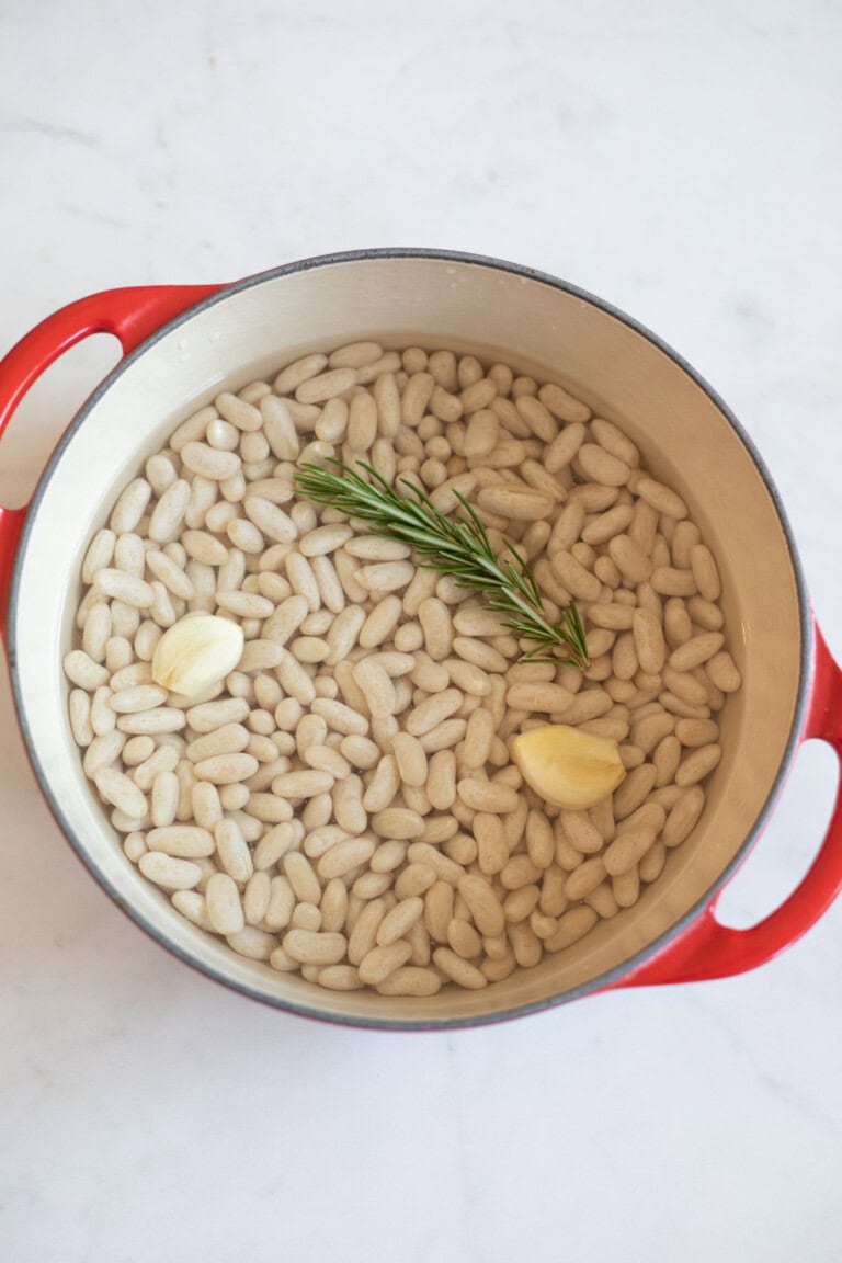 How to cook White Beans? - Piping Pot Curry