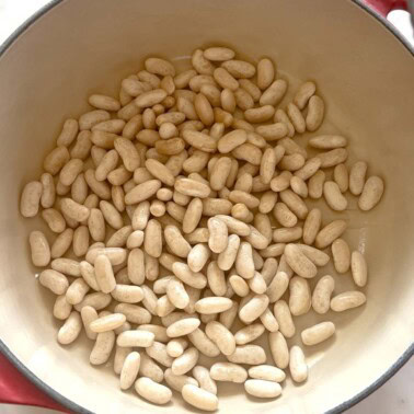 How to cook White Beans? - Piping Pot Curry