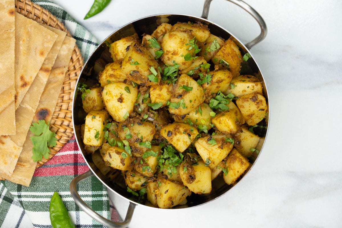 Easy Jeera Aloo (Cumin Potatoes) - Piping Pot Curry