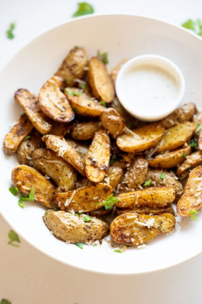 Air Fryer Fingerling Potatoes (20-minute Recipe) - Piping Pot Curry